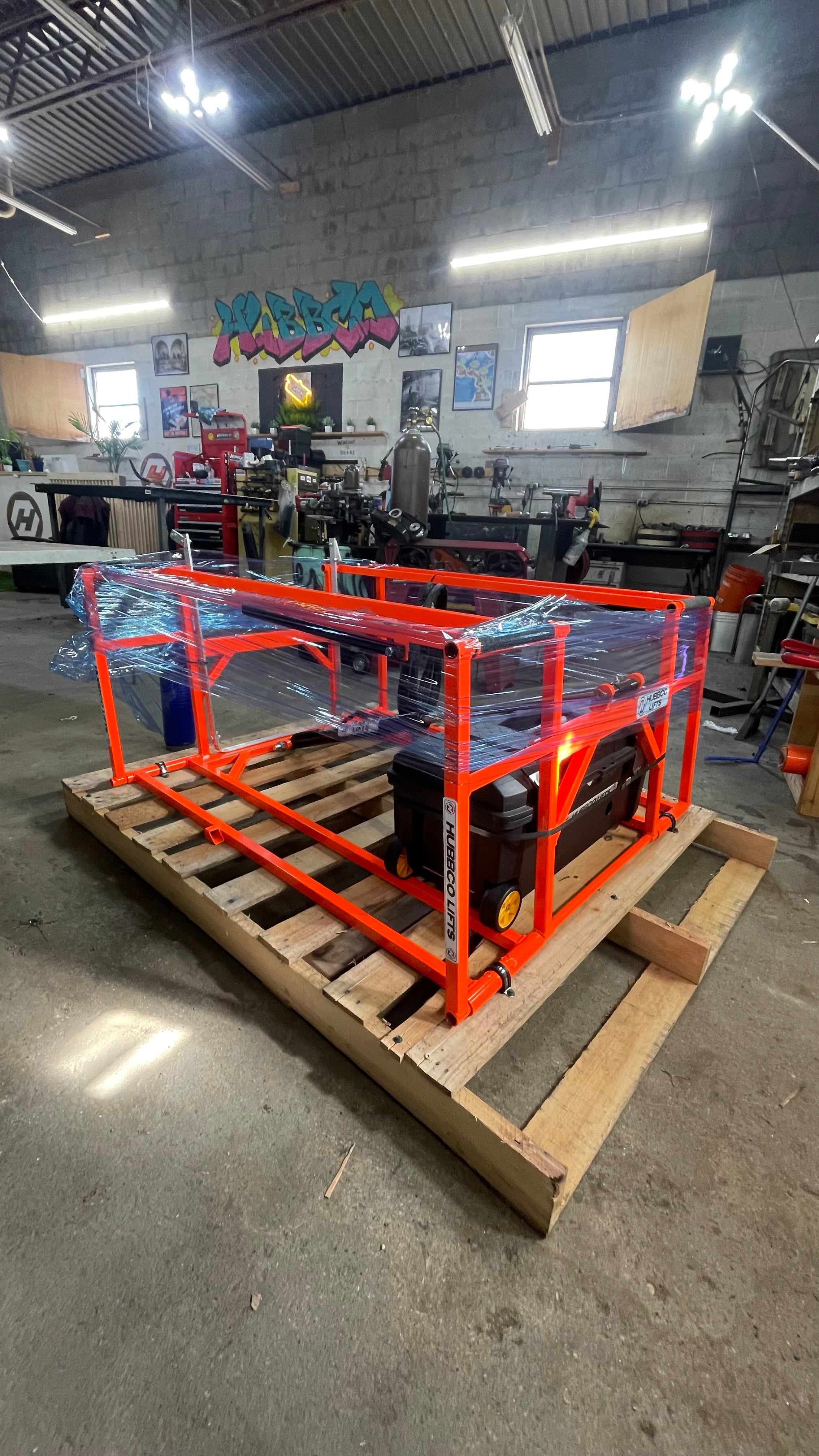 Tall Boy Race Car Pit Lift | Hubbco Racing Products