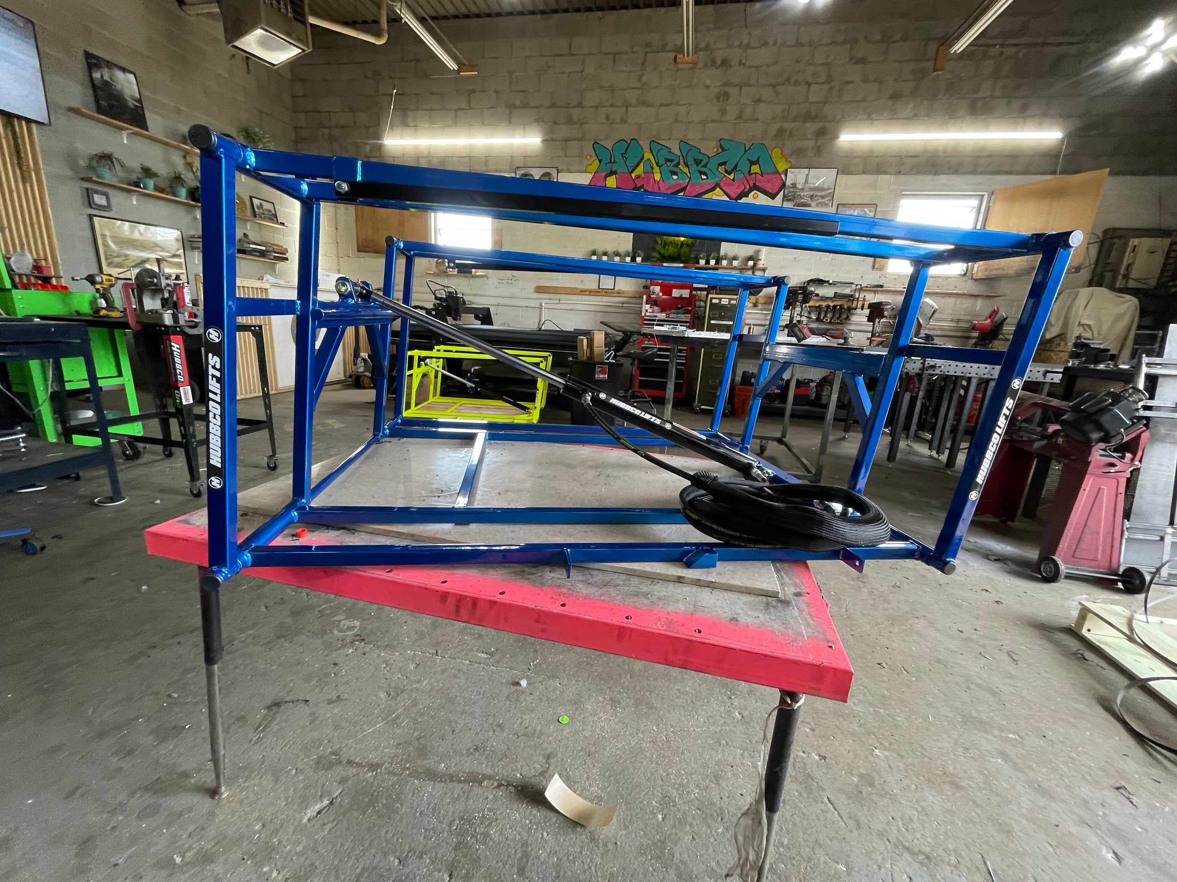 Tall Boy Race Car Pit Lift | Hubbco Racing Products